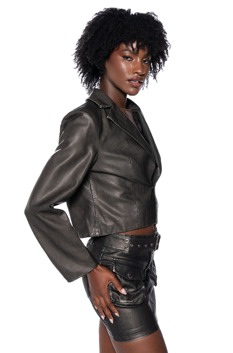 SHAI DISTRESSED CROP BLAZER – AKIRA