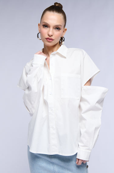 SIMPLE BUT EXTRA BUTTON DOWN TOP – AKIRA