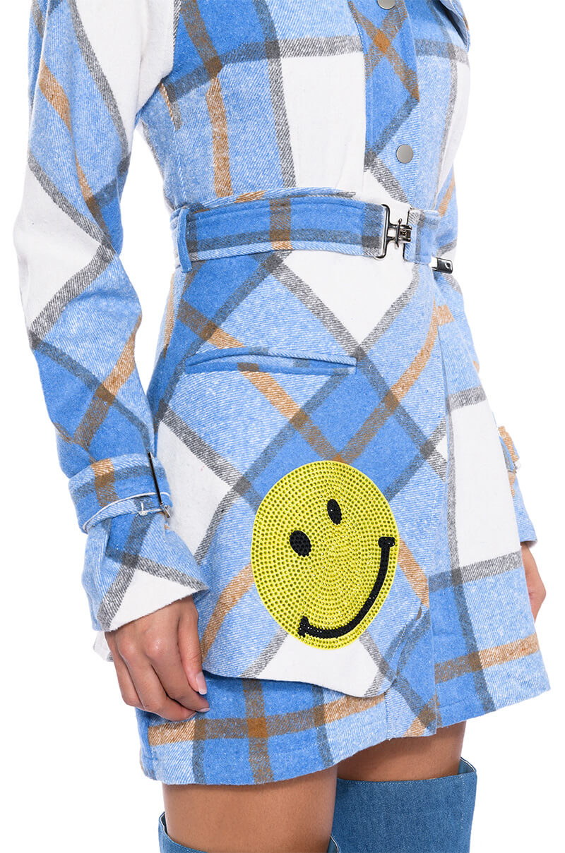 SMILEY PATCH DETAIL LONG SLEEVE PLAID MINI DRESS – AKIRA