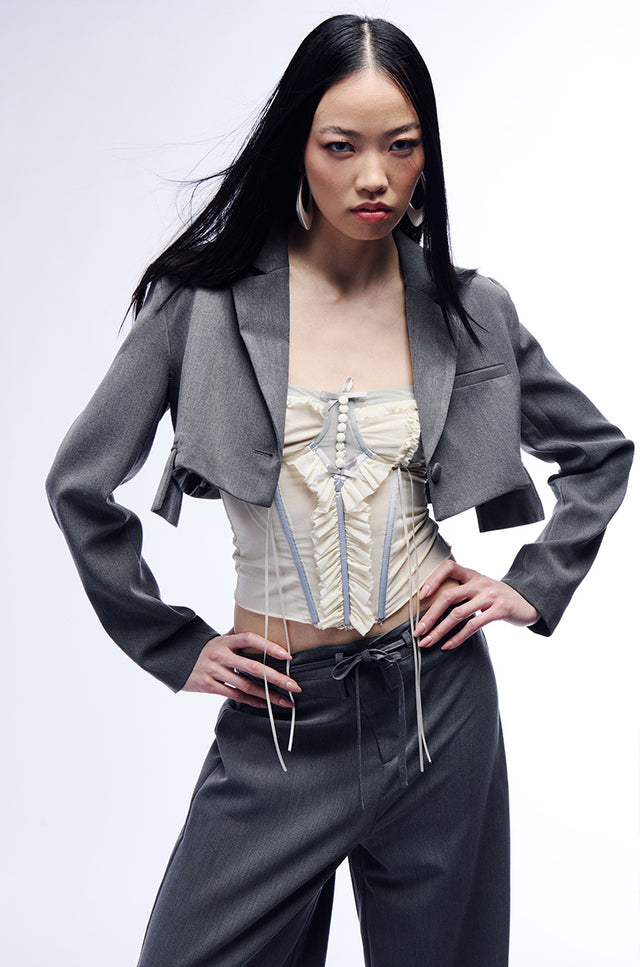 SUCH A CLASSIC CROP BLAZER – AKIRA