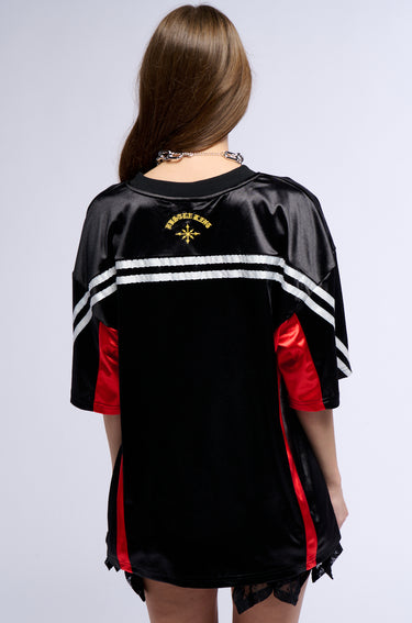 WINNER SQUAD VARSITY JERSEY IN BLACK – AKIRA