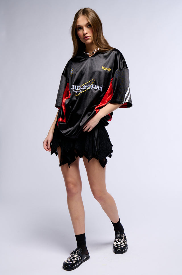 WINNER SQUAD VARSITY JERSEY IN BLACK – AKIRA
