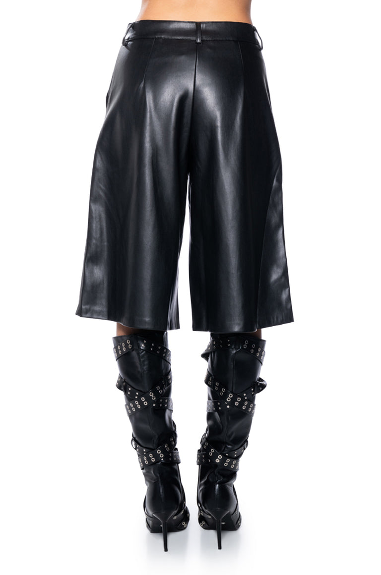 ZOE LONG FAUX LEATHER SHORTS IN BLACK – AKIRA